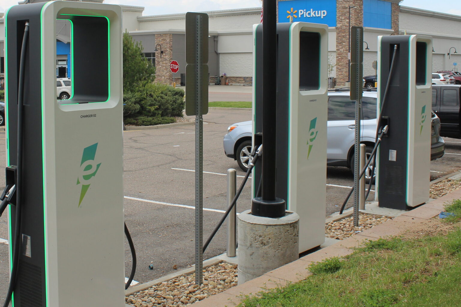 The Difference between Level 3 and 2 Chargers: Ez Ev Electric